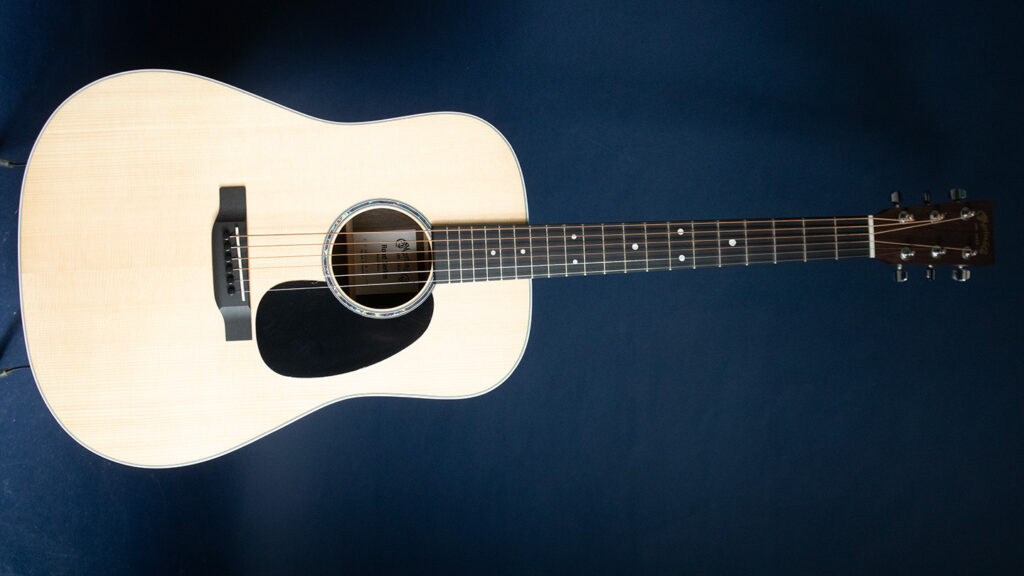 Martin Archives - Willie's Guitars