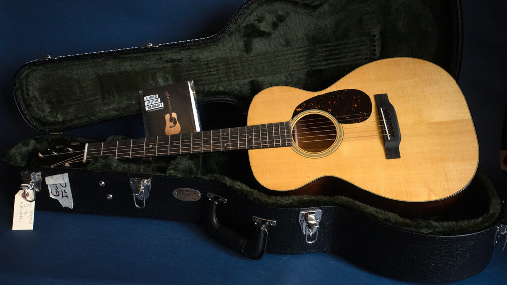 Martin Archives - Willie's Guitars