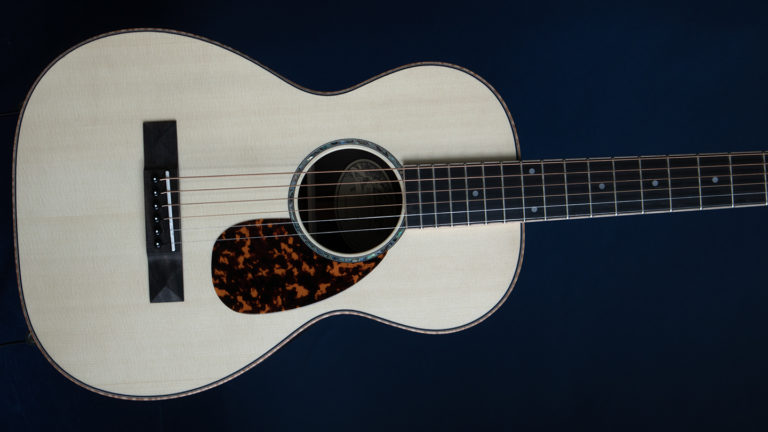 Larrivee Archives - Willie's Guitars