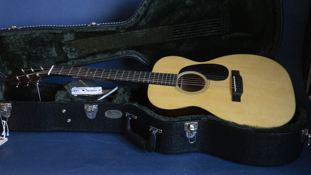 Martin Archives - Willie's Guitars