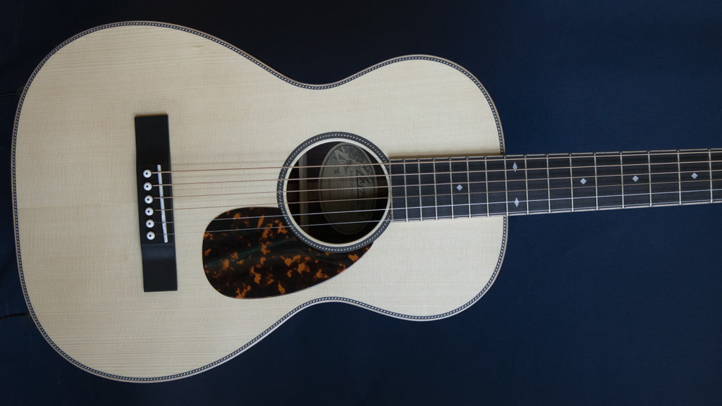 Larrivee Archives - Willie's Guitars