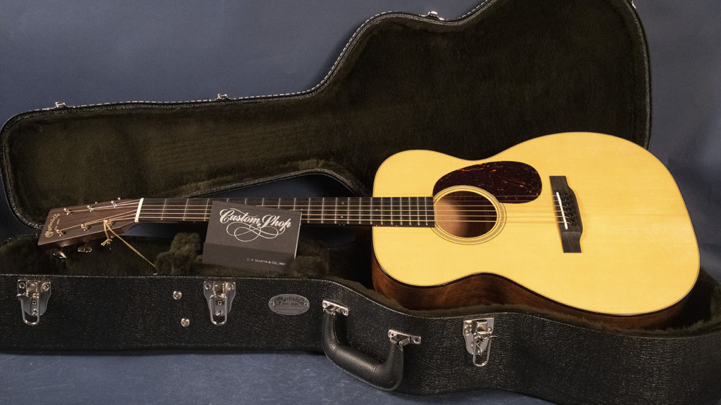 Martin Archives - Willie's Guitars