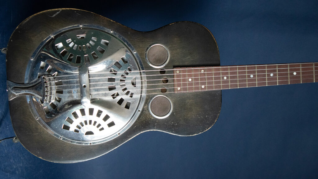 Steel and Resonator Guitars Archives - Willie's Guitars