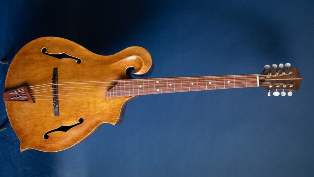 Mandos Archives - Willie's Guitars