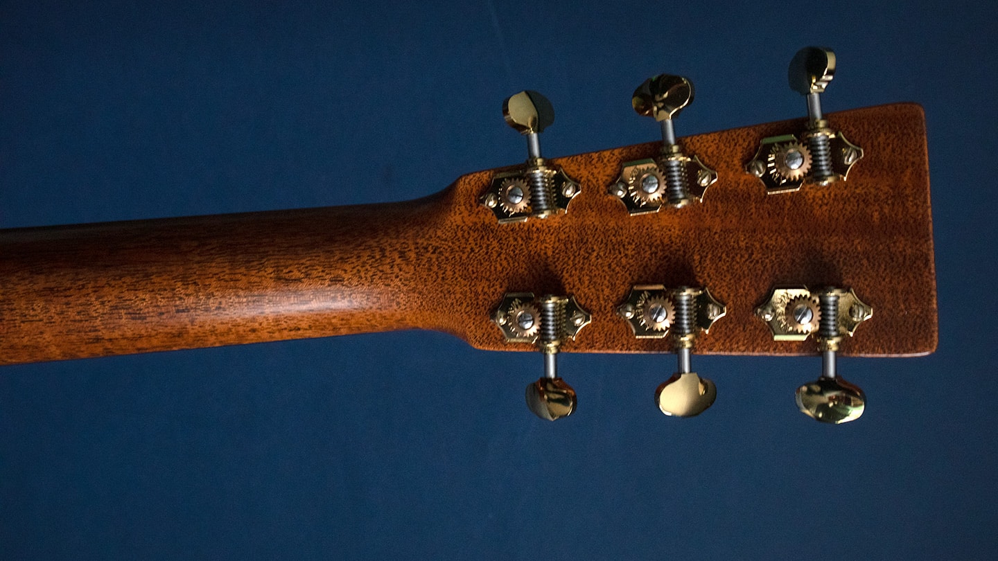 New Martin 000-18 Modern Deluxe #290 - Willie's Guitars